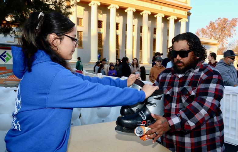Hanford's Winter Wonderland set to open Saturday at noon with ice rink ...