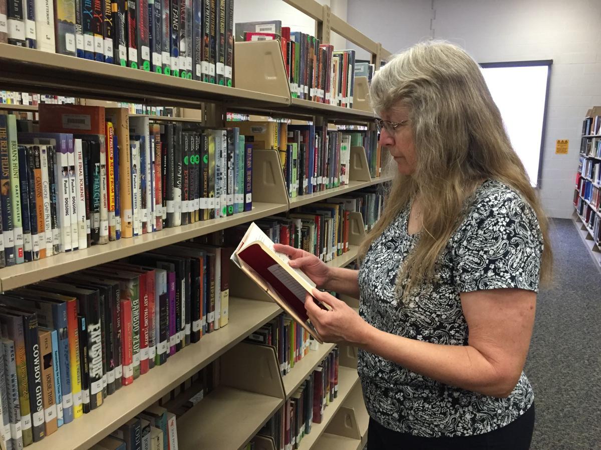 Local school teacher librarian retires | Local | hanfordsentinel.com