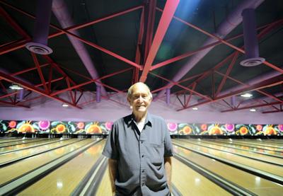 Wrist action returns to KC Bowl | Local News | hanfordsentinel.com