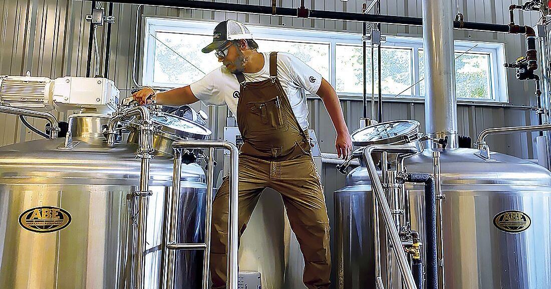 Battle of the Brewmasters adds flavor to Oaktoberfest debut | Features ...