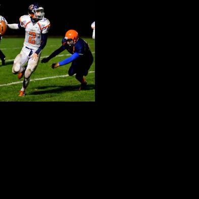 Bee football team scores and scores in playoff victory | News ...