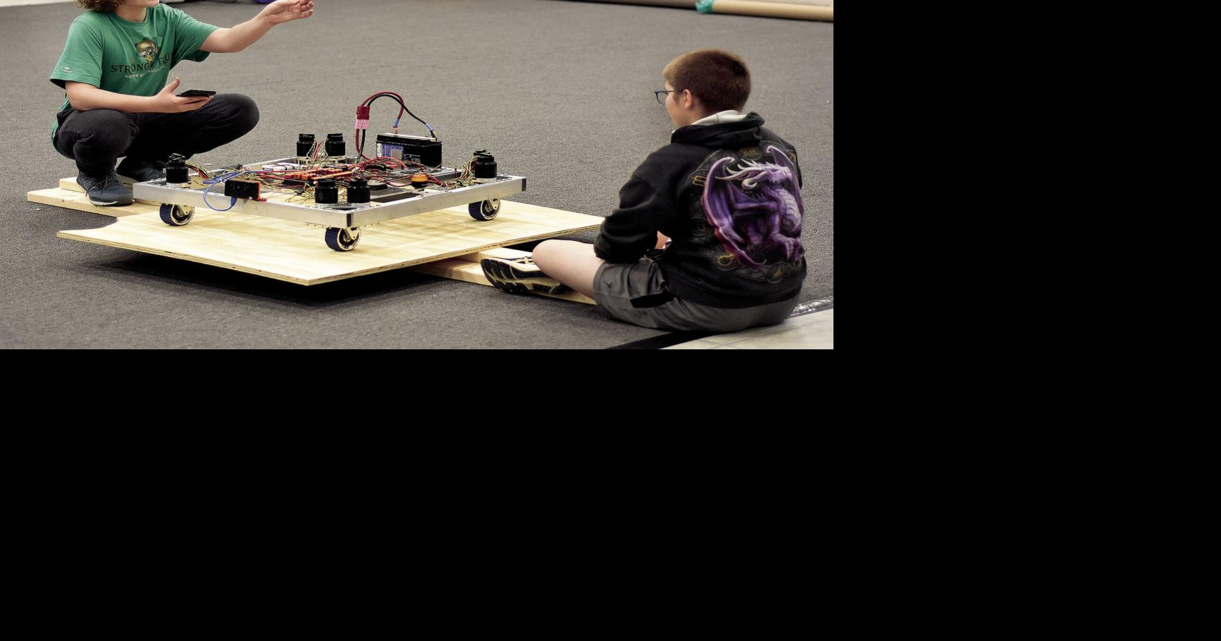 Robotics teams get ‘CHARGED UP’ to compete | Features | harborcountry ...