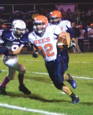 Bee football team out-scores River Valley | Sports | harborcountry-news.com