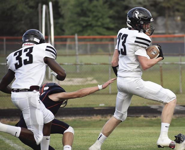 Reid Haskins leads Bees to victory at home | Sports | harborcountry ...