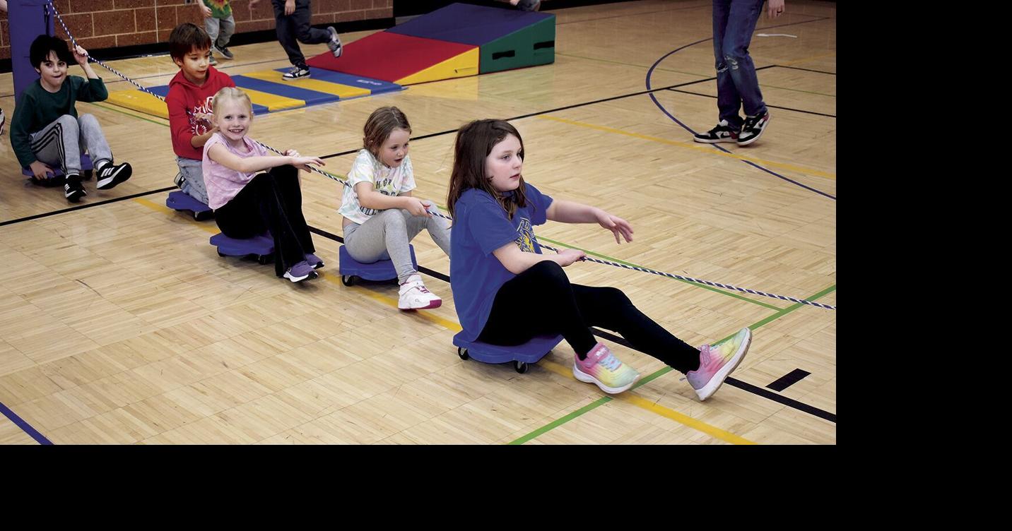 FAMILY FIT NIGHT FUN | Features | harborcountry-news.com
