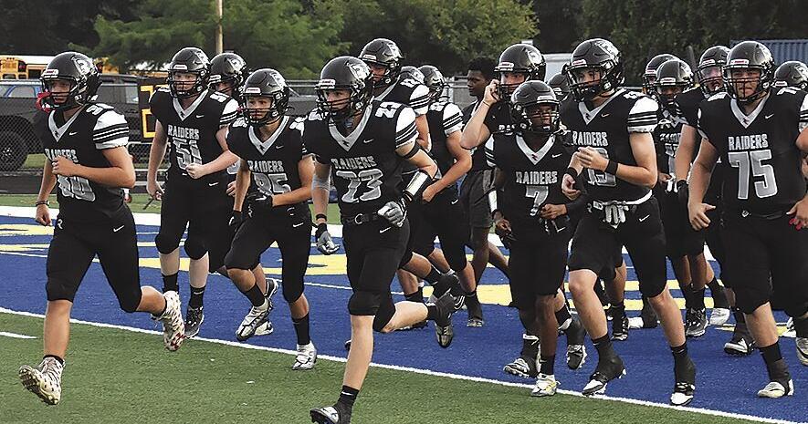 Red Arrow Raiders roll in season-opener | Sports | harborcountry-news.com
