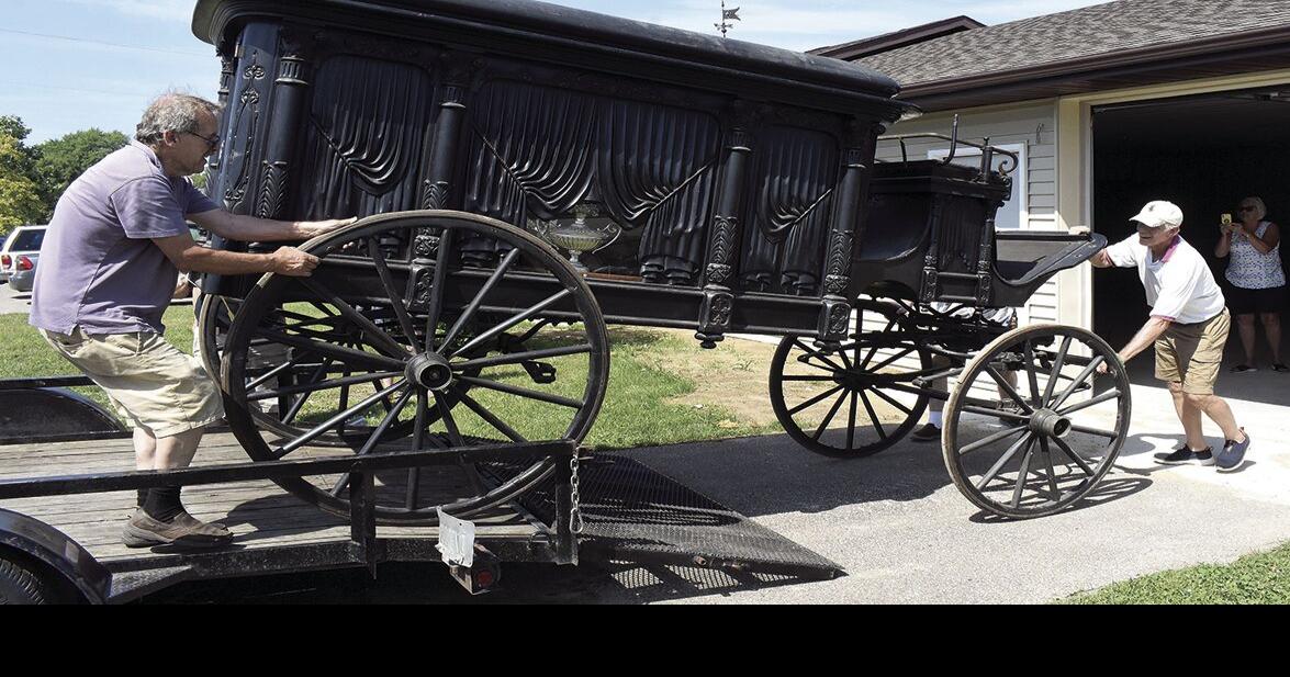 Carriage, hearse returned to region of Three Oaks Museum | News ...