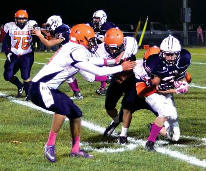 Bee football team out-scores River Valley | Sports | harborcountry-news.com