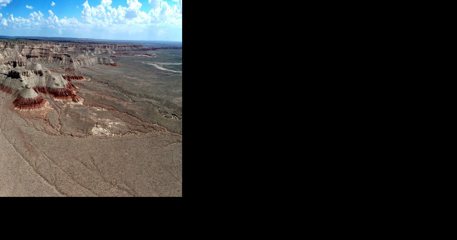 Ancient lake may have helped carve the Grand Canyon, new study finds ...