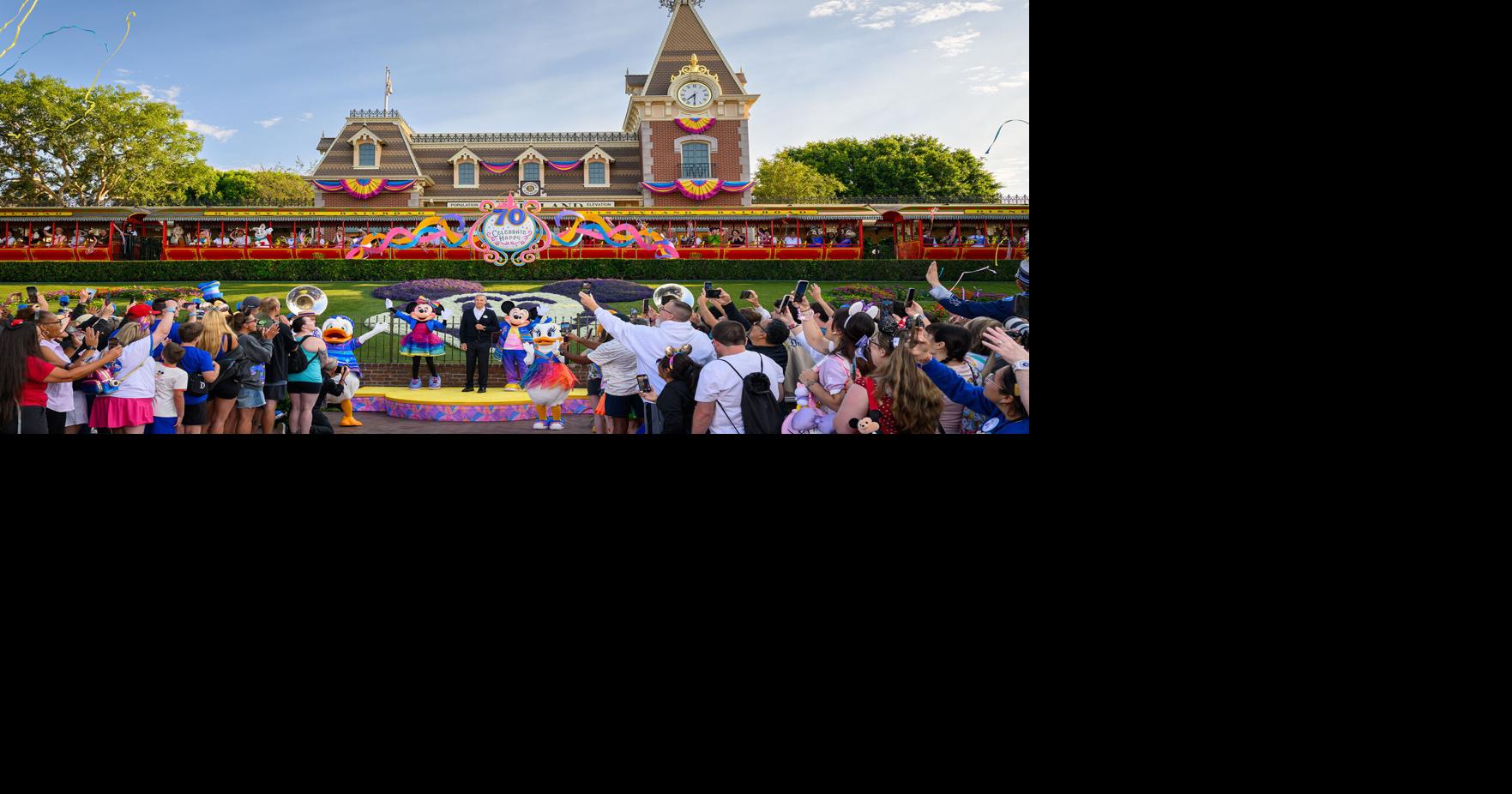 Disneyland MAGA Invasion wants to ‘Make Disney Great Again’ | Lifestyle ...