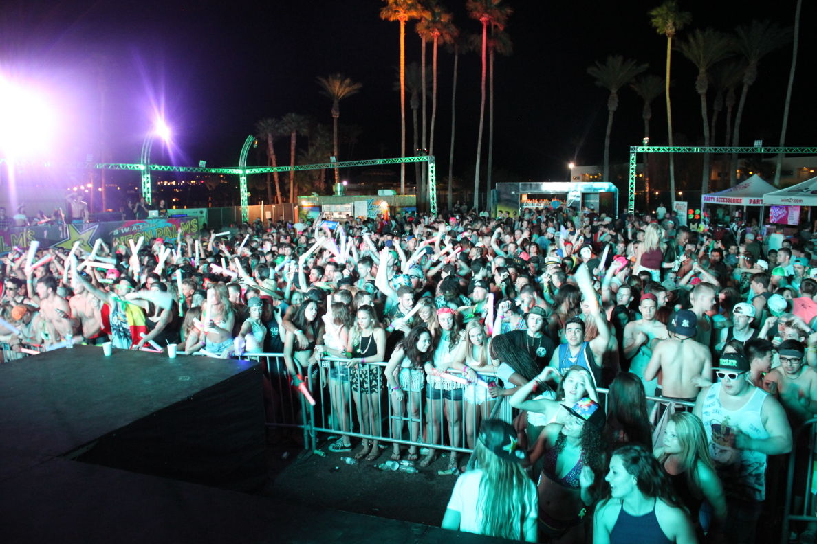 Spring Break: JAUZ headlines at Neon Palms | Galleries | havasunews.com