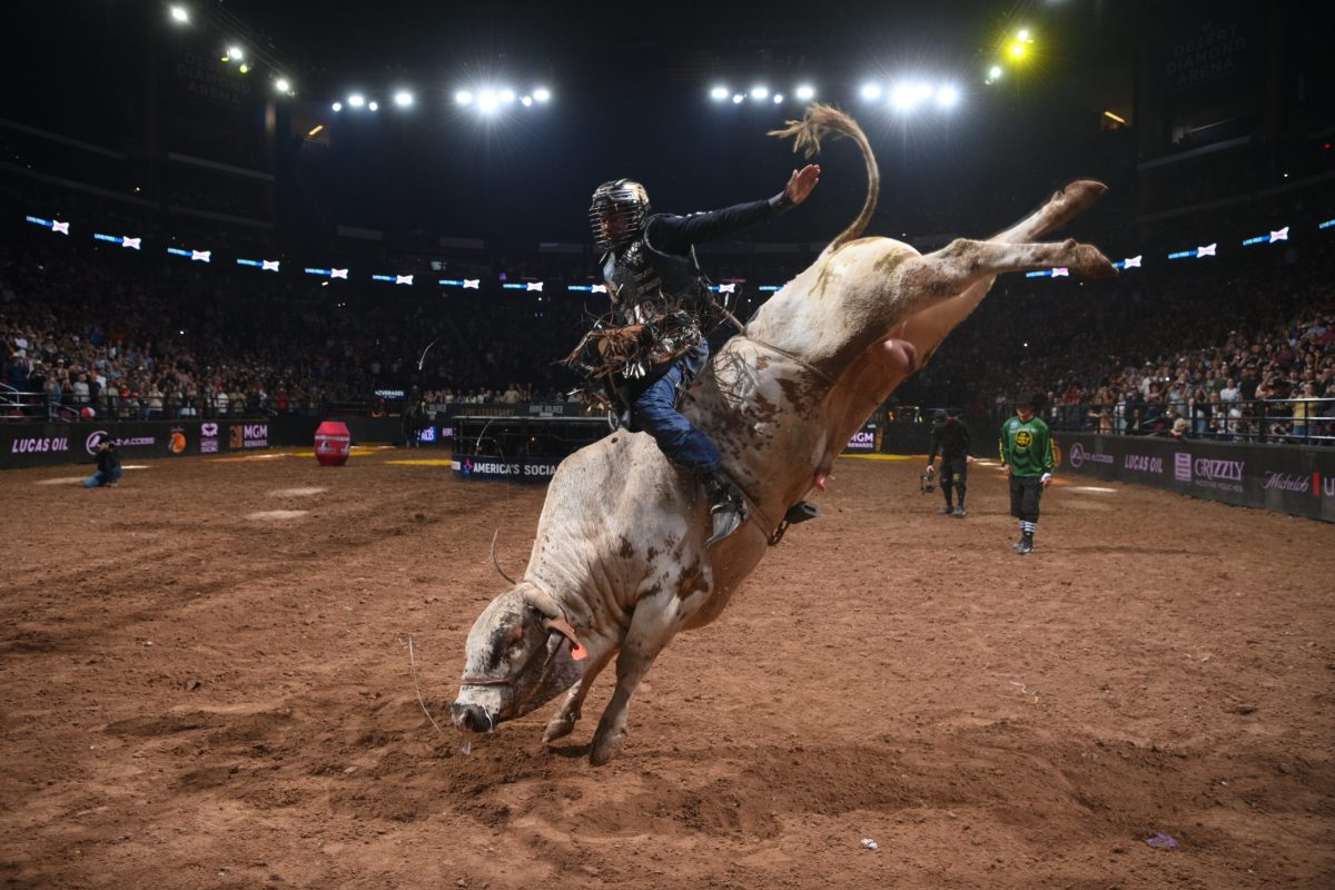 8 seconds in the desert: Professional bull riders carry deep Arizona ...