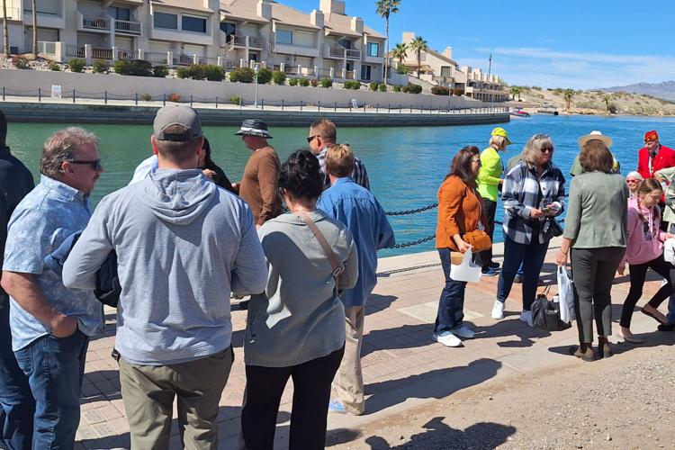 Educators, veterans among those honored during Havasu Memorial Walkway ...