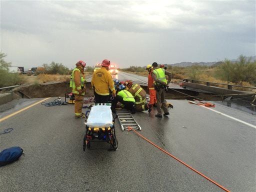 I-10 closed 'indefinitely' as bridge collapses west of Blythe | Local ...