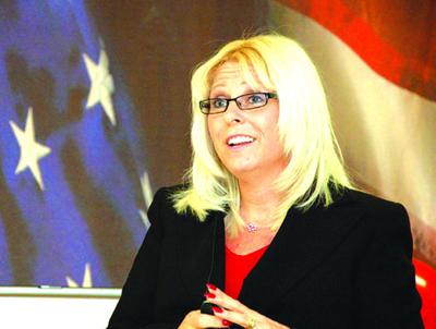 VA ousts hospital chief in Phoenix scandal | Local News Stories ...