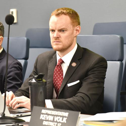 Tucson lawmaker wants to make ‘howdy’ the official state greeting ...