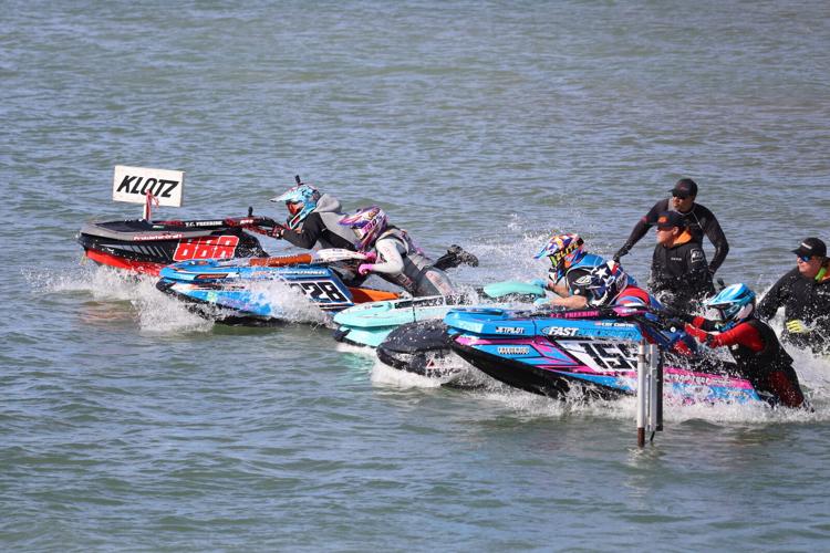 Photos: Jet Jam | Complimentary | havasunews.com