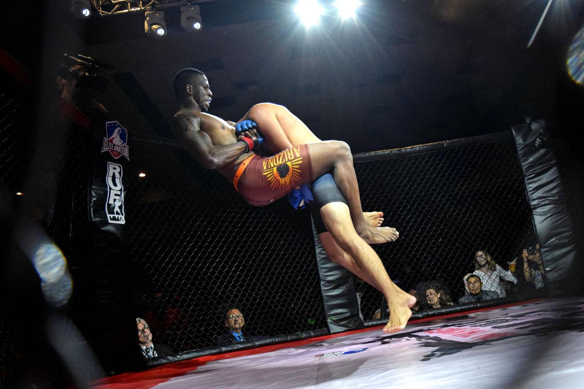 Photos: Cage Rage XII at the Bluewater Casino | Galleries | havasunews.com