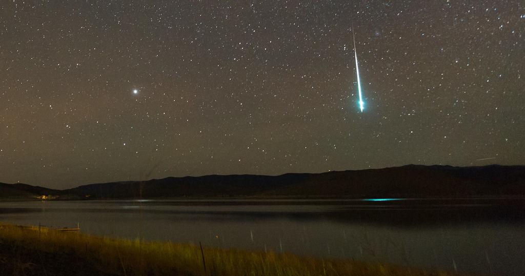 The year's first meteor shower and supermoon clash in January skies ...