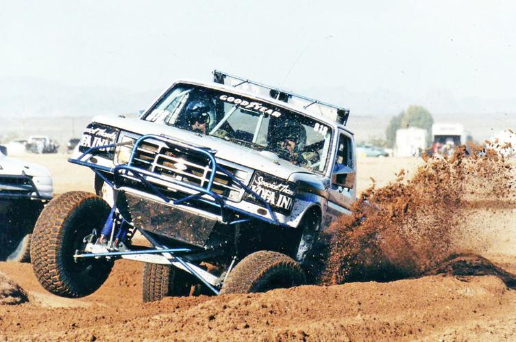 Beavers mark 40 years of racing in Parker | Parker News | havasunews.com