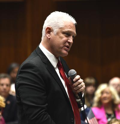 Arizona rep Carbone proposes cutting length of unemployment benefits by ...