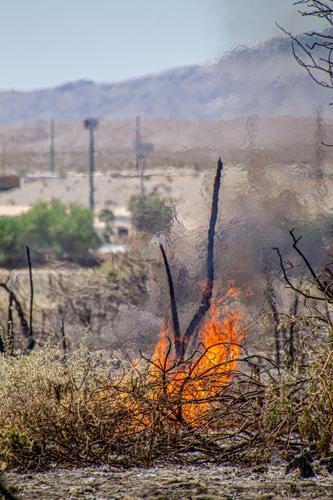 Fire suppression continues in blaze that spread from Needles to Mohave ...