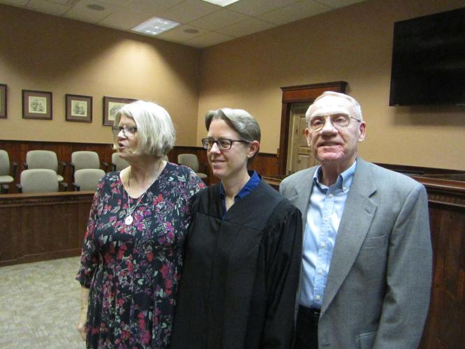 Quickle invested as Superior Court Judge | Parker News | havasunews.com