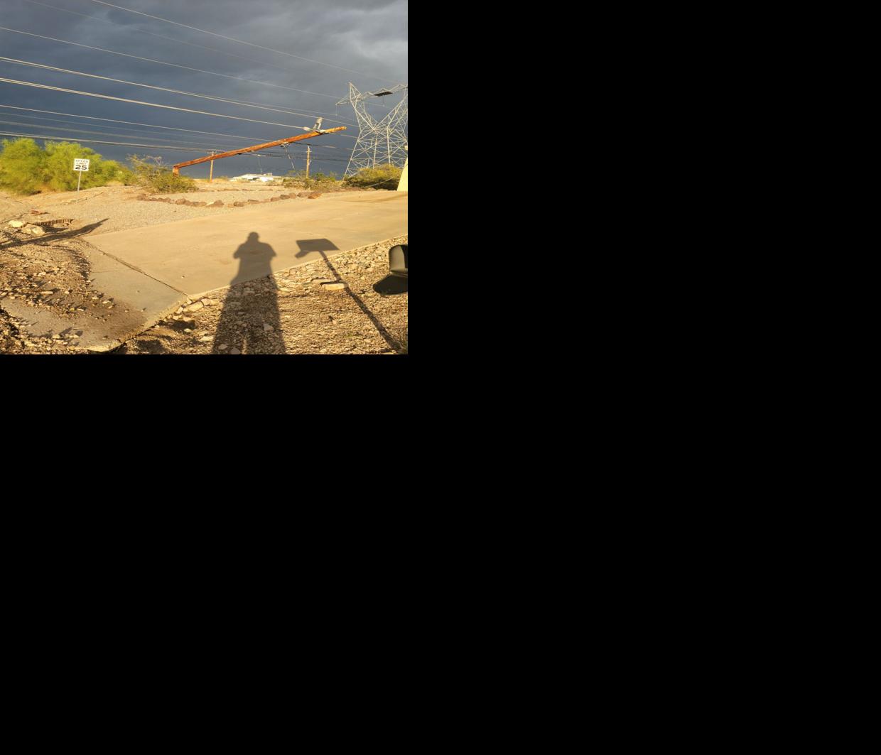 Power out for hours after huge wind storm batters Colorado River ...