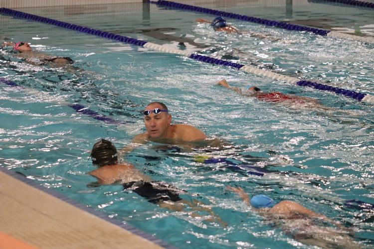 Photos: Olympic swimmer Jason Lezak visits Havasu Stingrays ...