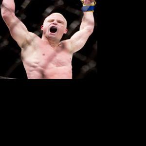 Local MMA fighter earns professional contract | Local Sports News ...