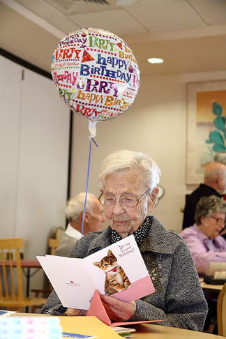 ‘Bucky’ turns a healthy 105 | Local News Stories | havasunews.com