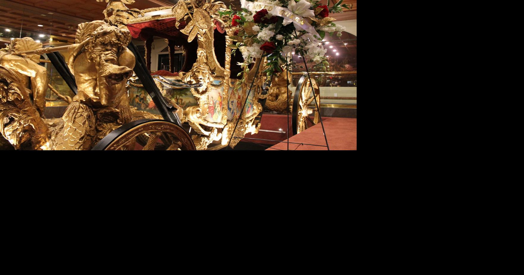 London Bridge, Golden State Coach replica among queen’s ties to Lake ...