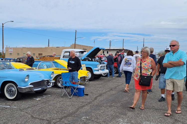 Troop Box Convoy shines in support of military personnel, families ...