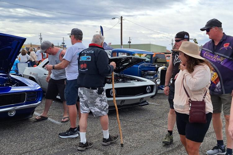 Troop Box Convoy shines in support of military personnel, families ...