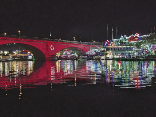 Happy Holidays: A merry Christmas under the London Bridge | Galleries ...