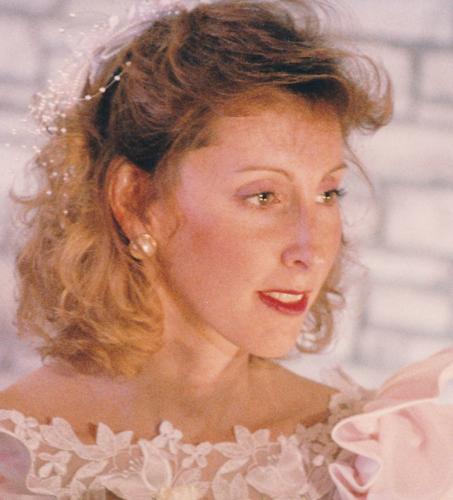 Robin BeJay Lovett Gutierrez | Obituaries | hccommunityjournal.com