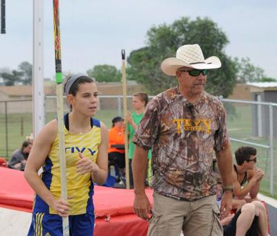 Tivy vaulting legacy | Sports | hccommunityjournal.com