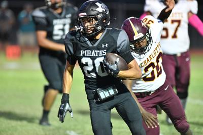 Pirates spin web over Charlotte | Sports | hccommunityjournal.com