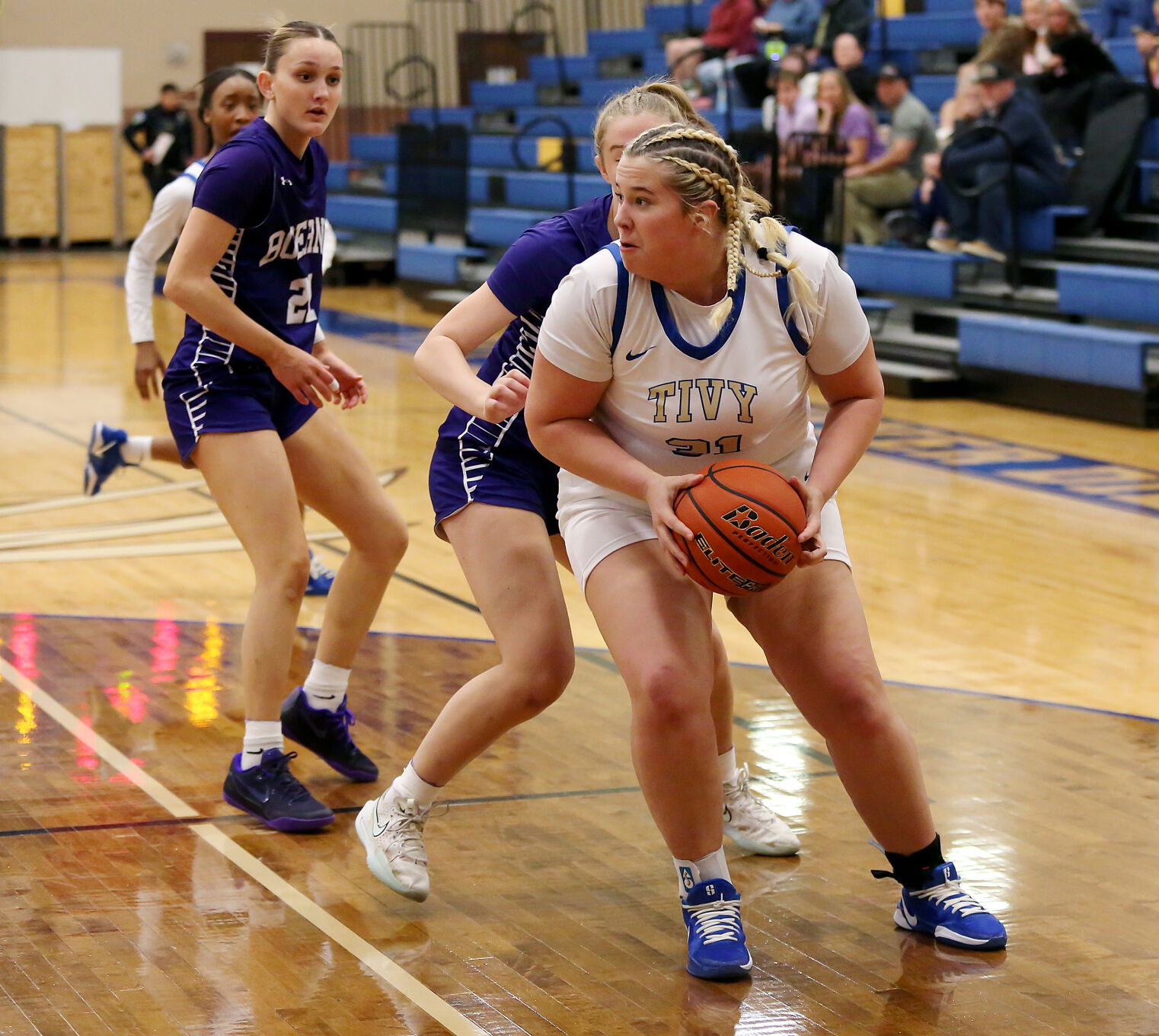 Lady Antlers remain in playoff contention despite 52-39 loss to Boerne ...