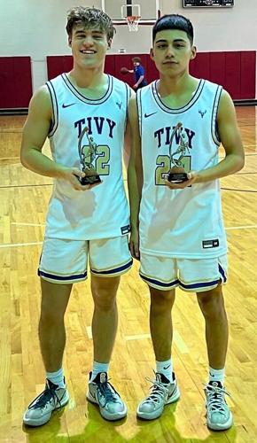 Antlers go 2-1 in Victoria tourney; Hendricks, Frausto named to All ...