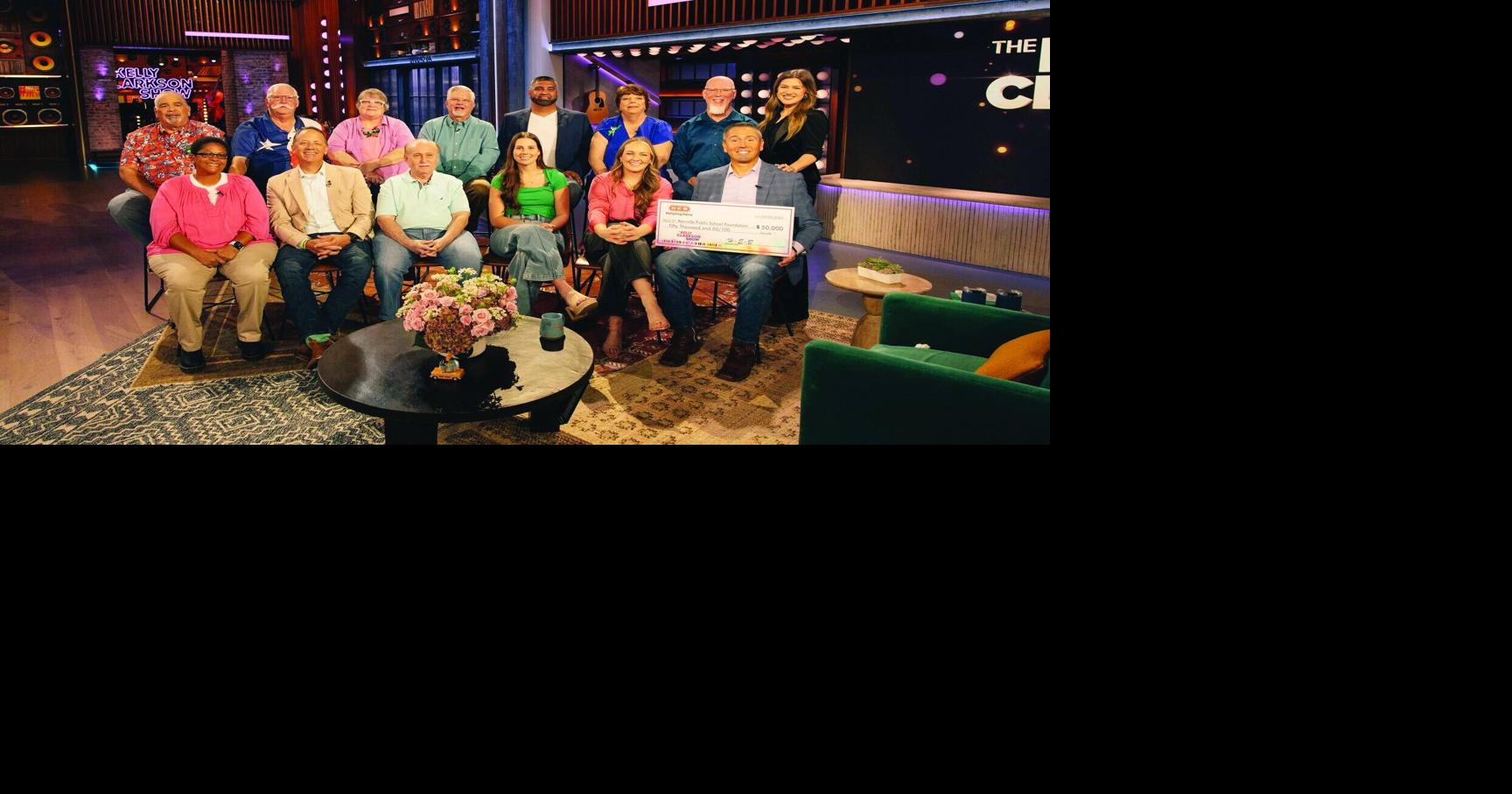 KISD staff featured on ‘Kelly Clarkson Show’ | | hccommunityjournal.com