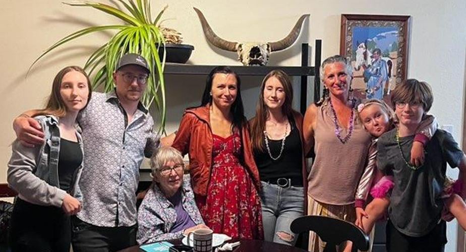 '4 Generations': Helena art show showcases one big family