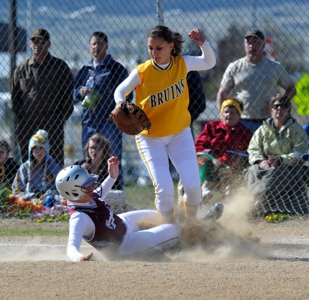AA softball preview: Capital back with a blend of youth and experience