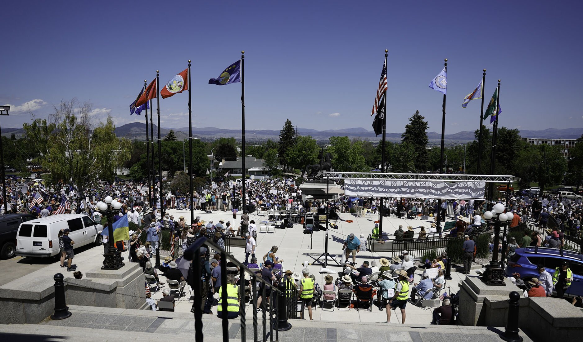 Thousands rally at 'no kings' Trump protest in Helena