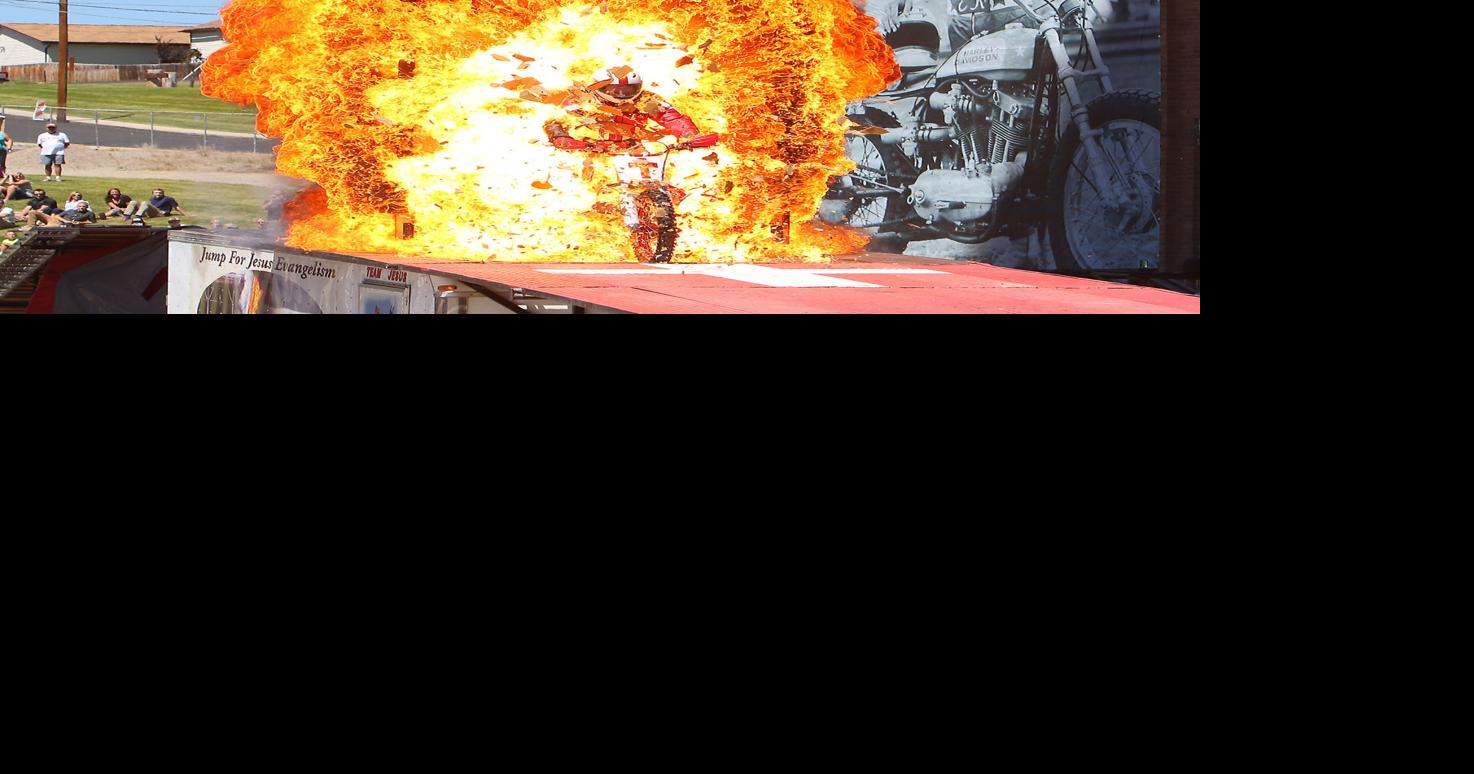 Great balls of fire! Evel Knievel Days launch in burst of flames; see photo