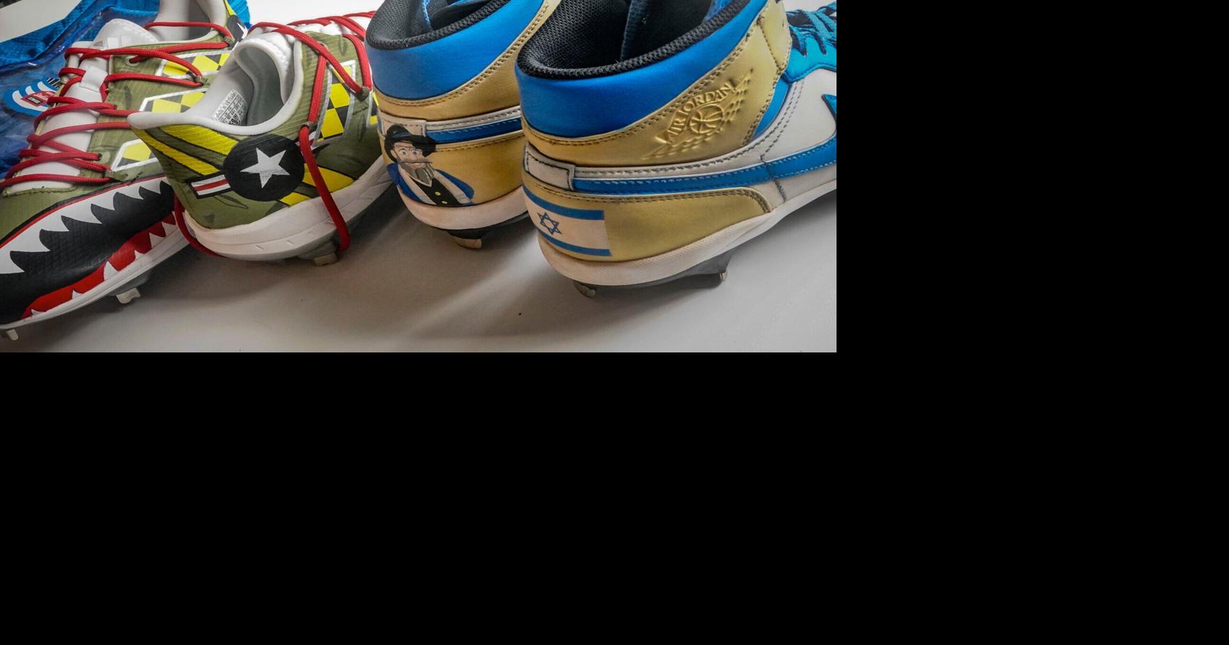 World Baseball Classic players get artsy with custom cleats