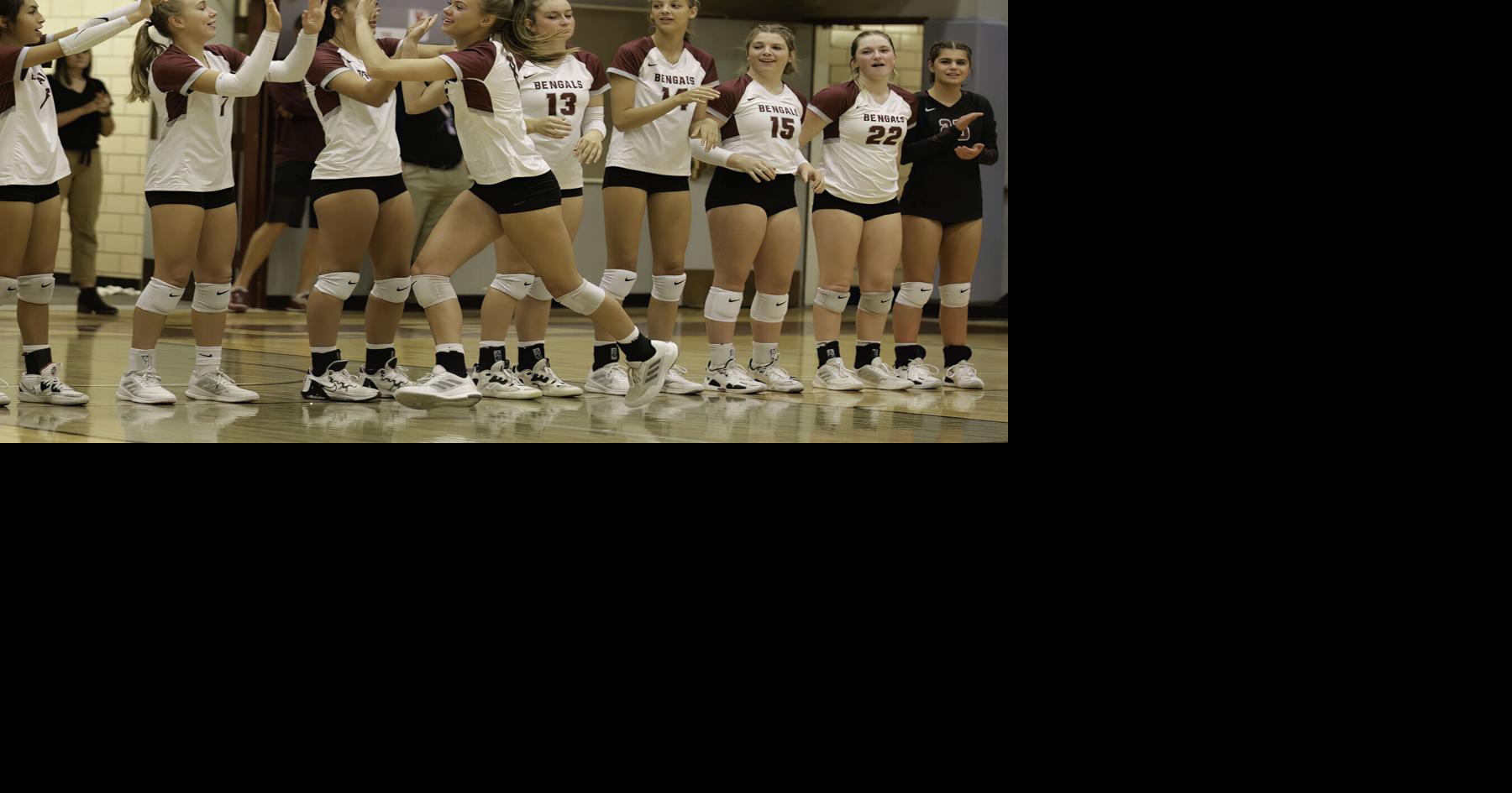 Helena High volleyball stays perfect in Western AA with sweep of Hellgate