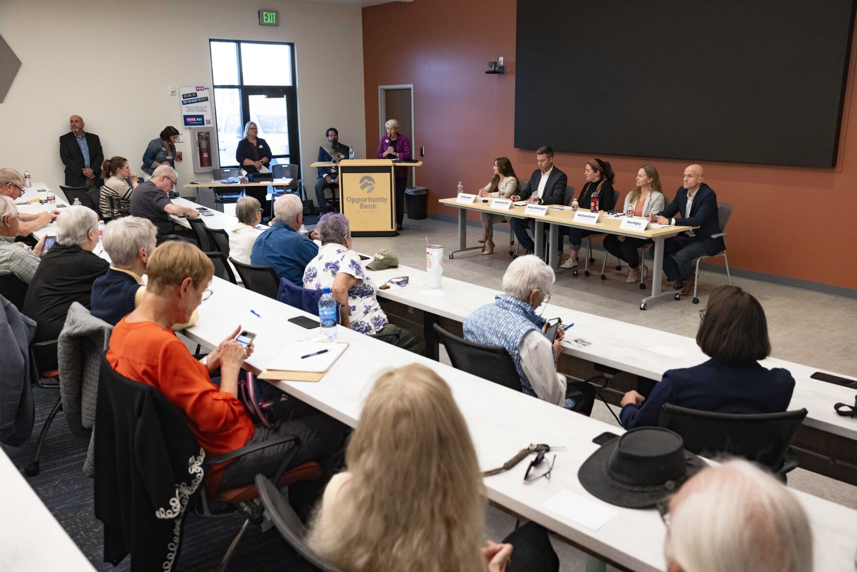 Dean, Shirtliff talk issues at Helena mayor candidate forum