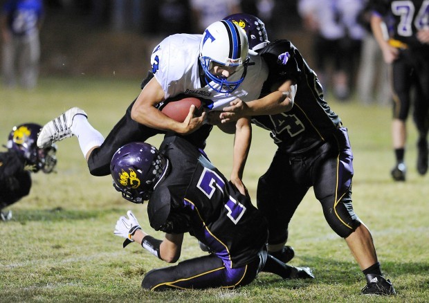 No. 3 Townsend blitzes Jefferson, stays unbeaten