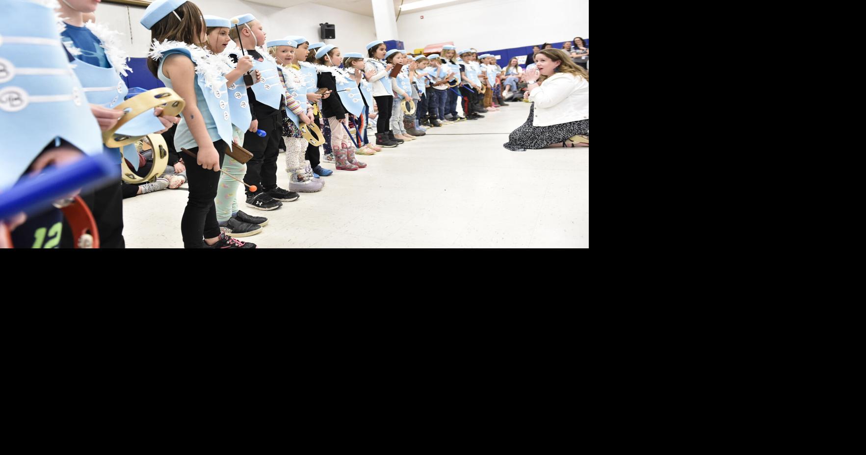 'It's a true family feel here': Helena elementary school celebrates 130 ...